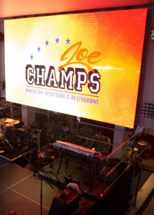 LEDDisplays-References-Joe-Champs | Arcus Licht- und Präsentationstechnik